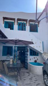 The Blue House, Cedro (precios actualizados en 2026)