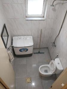 Studio room for one person, Jordanian University Street, Talaa, Amman ...