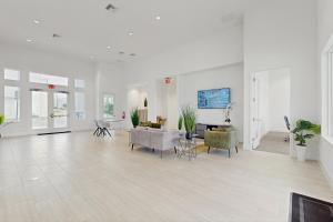 Two-story townhouse with private pool, screened lanai, washer/dryer ...