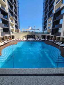 1 bedroom Apartment Mamaia Nord, Building Stefan Resort, Mamaia Nord ...