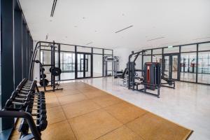 Luxury Apartment in Times Square - My Khe Center - Pool & Gym - High ...