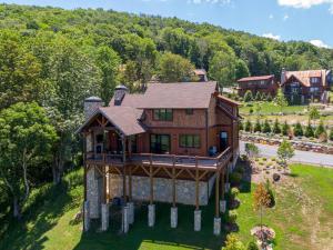 Breezeway Lodge at Eagles Nest, Banner Elk (updated prices 2026)
