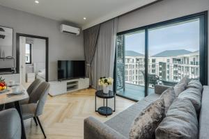 Modern Apartments in the Title Legendary Bang Tao, Bang Tao Beach ...