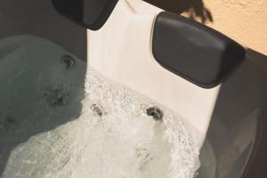 The Athens Micro Loft with private jacuzzi, Αθήνα (ενημερωμένες τιμές ...