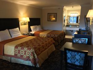 Castaic Inn Six Flags Valencia, Castaic (updated prices 2025)