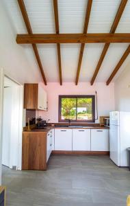 Nairobi un T3 Central, quiet and cozy with pool, Les Abymes (updated ...