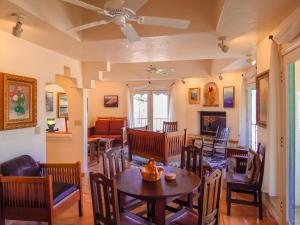 Topanga Canyon Inn Bed and Breakfast, Topanga (updated prices 2025)