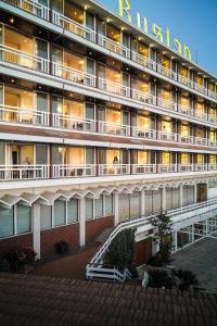 Hotel Al Bustan, Beit Meri – Updated 2024 Prices