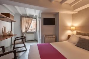 The Spanish Suite Piazza di Spagna, Rome (updated prices 2025)