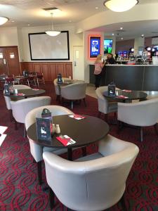 Club Laverton, Laverton (updated prices 2025)