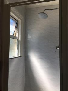 The Bridge Inn, Isleworth (updated prices 2025)