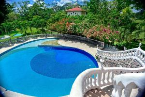 Banana Bank Lodge & Jungle Horseback Adventures, Belmopan (updated ...