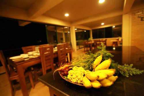 Lodge Sanatha Suwaya, Kandy, Sri Lanka - Booking.com