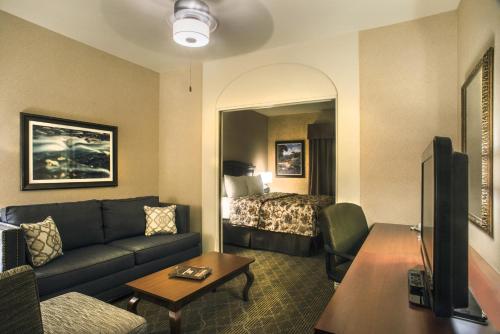 Inn on Barons Creek, Fredericksburg, TX - Booking.com