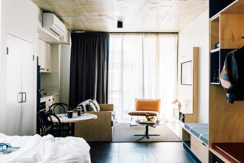 Veriu Broadway, Sydney (updated prices 2025)