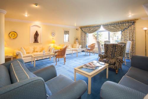 The Walnut Tree Hotel, Bridgwater – Updated 2023 Prices