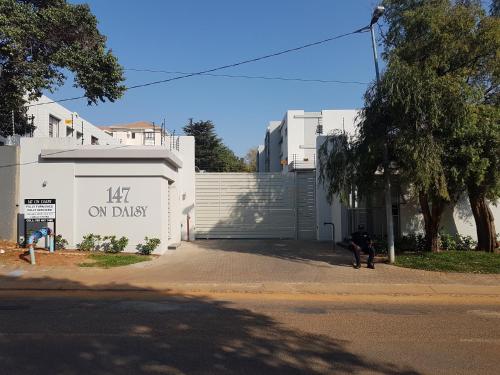 Daisy Place, Johannesburg (updated prices 2025)