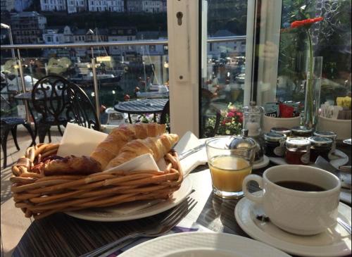 The Old Bridge House, Looe (updated prices 2025)