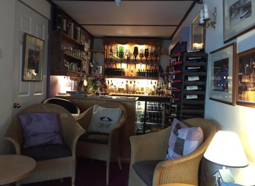 The Old Bridge House, Looe (updated prices 2025)