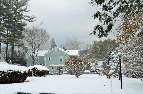 Maple Terrace Motel, Williamstown – Updated 2024 Prices