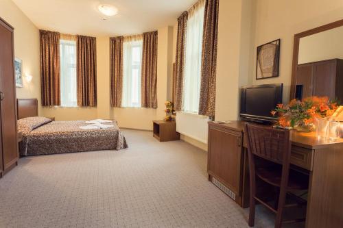 Hotel Varosha (Bulgarien Lowetsch) - Booking.com