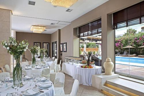 Congo Palace, Athens – Updated 2022 Prices