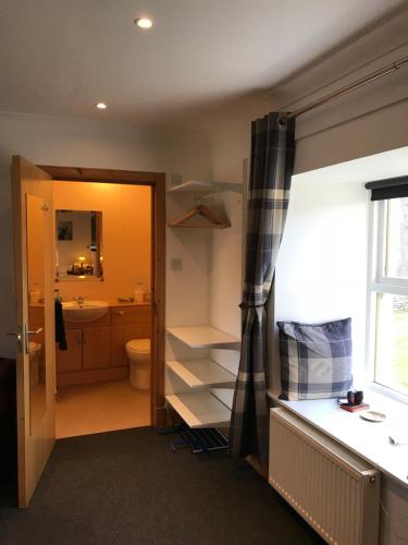 Garrison Of Inversnaid Farm with Hot Tub, Inversnaid (updated prices 2025)