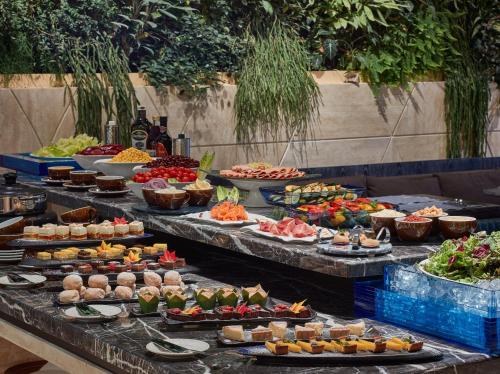 The Emperor Hotel, Hong Kong – Updated 2023 Prices
