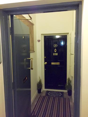 The Bonnie Bide Awa', Edinburgh (updated prices 2025)