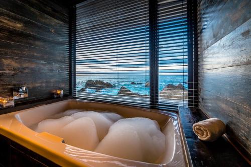 Radisson Blu Acqua Concon, Concón – Updated 2022 Prices