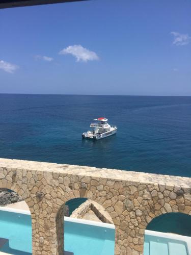 Pattoo Castle, Negril (updated prices 2025)
