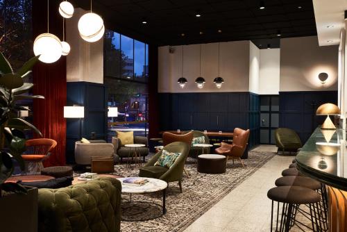 Veriu Central, Sydney – Updated 2023 Prices