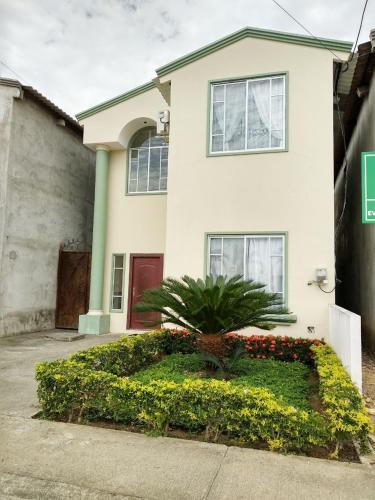 The closest hotels to Santa Rosa International Airport (ETR), Machala ...