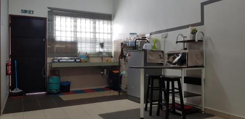 Fahaz Lumut Homestay, Lumut – Updated 2024 Prices