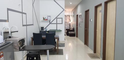 Fahaz Lumut Homestay, Lumut (updated prices 2024)