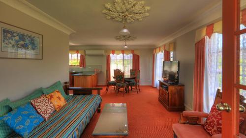 Hatchers Richmond Manor, Richmond (updated prices 2024)