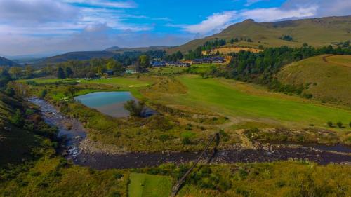 Premier Resort Sani Pass, Himeville (updated prices 2025)