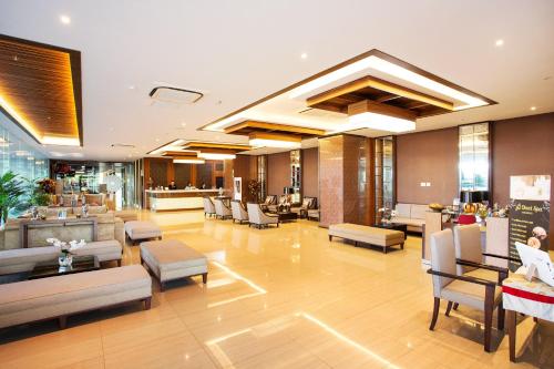 Tara Hotel Yogyakarta, Yogyakarta – Updated 2022 Prices