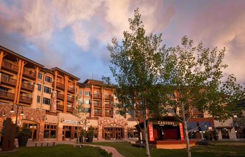 Sundial Lodge by All Seasons Resort Lodging, Park City (updated prices ...