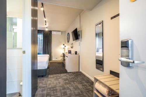 Nightcap at Keysborough Hotel, Keysborough – Updated 2024 Prices