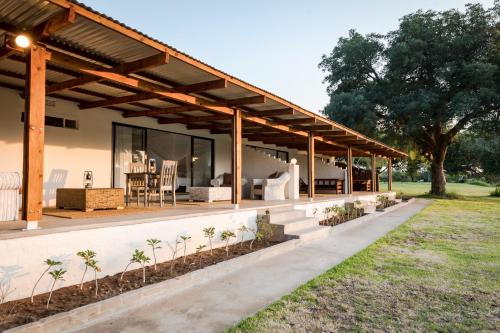 Makuwa Safari Lodge, Mbabat – Updated 2023 Prices