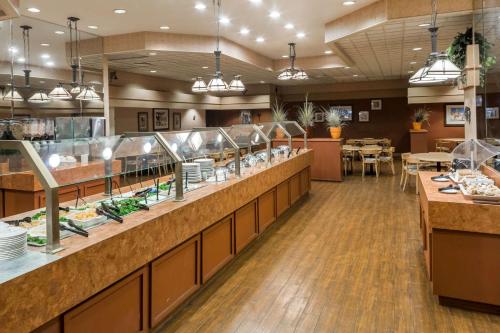 Ramada by Wyndham Kissimmee Gateway, Orlando – Updated 2022 Prices