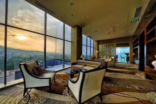 InterContinental Bandung Dago Pakar, an IHG Hotel, Bandung – Updated ...