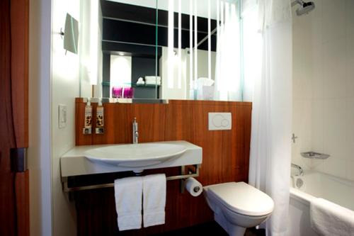 Alt Hotel Halifax Airport, Enfield – Updated 2023 Prices