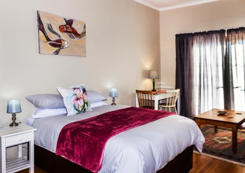 Kirknewton, Port Elizabeth (updated prices 2024)