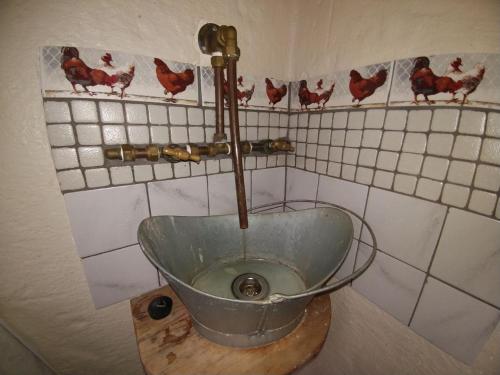 Die Hoenderhok and Die Plaashuisie, Swellendam (updated prices 2024)