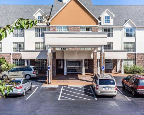 Comfort Inn & Suites Ballpark Area, Atlanta (updated prices 2025)