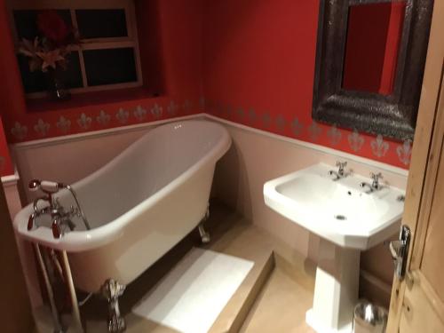 The Rake Tapas Accommodation, Littleborough – Updated 2023 Prices