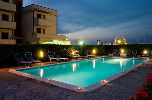Hotel Life, Rimini (prezzi aggiornati per il 2024)