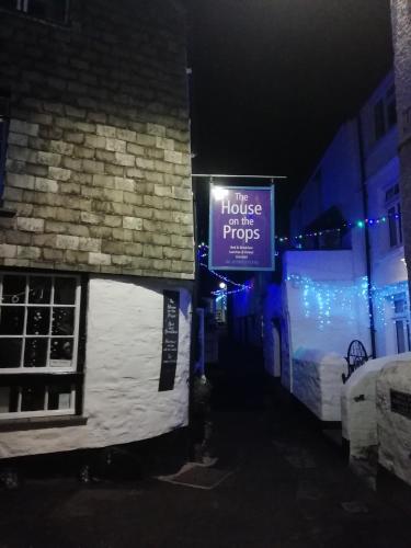 The House on the Props, Polperro (updated prices 2025)